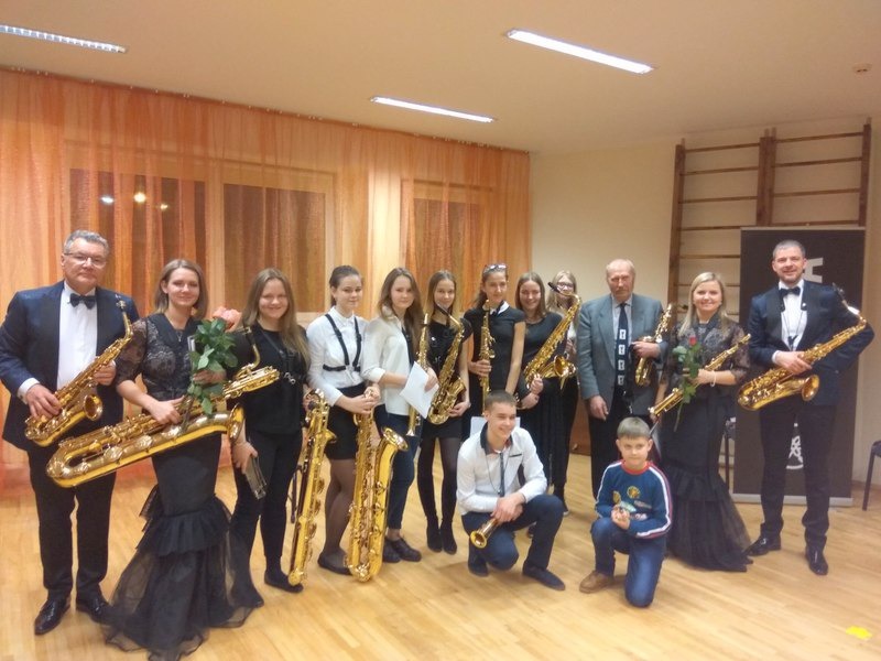 Meistarklases saksofonā : koknesesmuzikasskola.lv